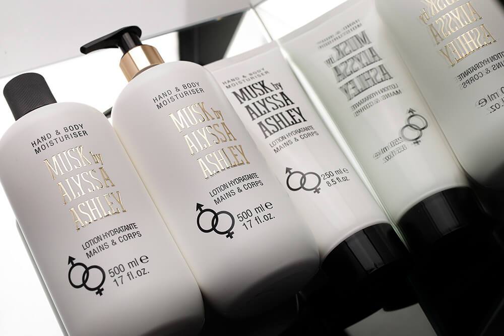 Musk Moisturizing Invigorating Scented Body Cream | Alyssa Ashley